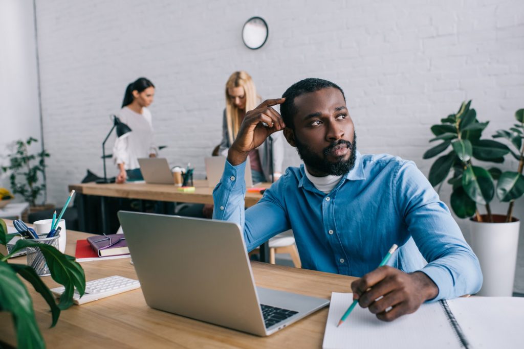 9 Reasons to Start Your Business This Year - StartUp Mindset