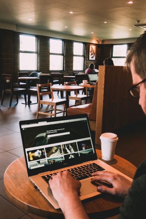 How To Use Your MacBook Safely In Public - StartUp Mindset