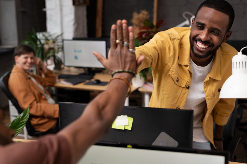 10 Ways to Improve Low Employee Engagement - StartUp Mindset