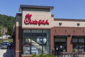 10 of the Most Successful Family-Owned Businesses - StartUp Mindset
